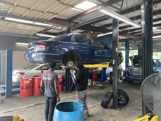 PRECISION TUNE AUTO CARE - Updated July 2025 - 15 Photos - 2852 ...