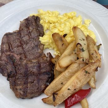 GUMBA’S ITALIAN RESTAURANT - Updated April 2025 - 570 Photos & 913 ...