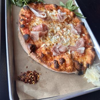 THE GYPSY POET - Updated October 2025 - 861 Photos & 755 Reviews - 2404 ...