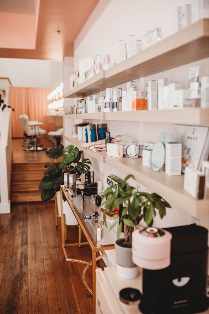 CHIC LASH & BEAUTY LOUNGE - Updated September 2025 - 35 Photos & 14 ...