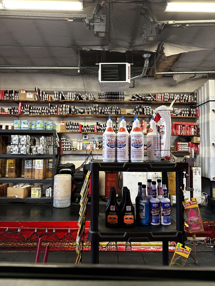 MASTER LUBE - Updated December 2025 - 14 Photos & 91 Reviews - 1111 E ...