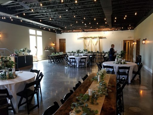 8TH & MAIN EVENT SPACE - Updated August 2025 - 724 Main St, Grandview ...