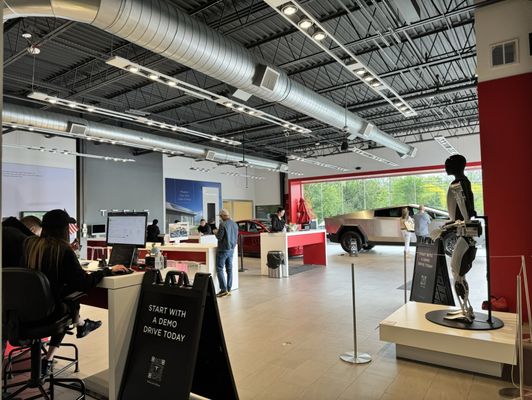 TESLA - PARAMUS - Updated December 2025 - 61 Photos & 89 Reviews - 530 ...