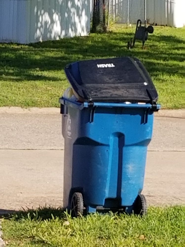 REPUBLIC SERVICES CORPORATE - 15 Photos & 87 Reviews - 18500 N Allied ...