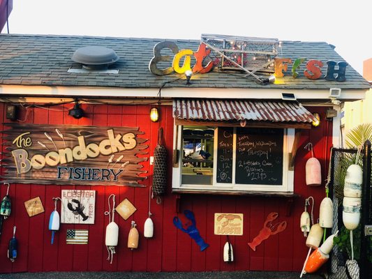 THE BOONDOCKS FISHERY - 266 Photos & 137 Reviews - Seafood - 1 Wharf ...