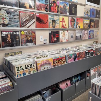VINYL RECORD DUDE - Updated January 2026 - 74 Photos & 41 Reviews ...