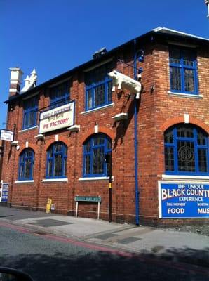 MAD O’ROURKES PIE FACTORY - Updated October 2025 - 14 Photos & 20 ...