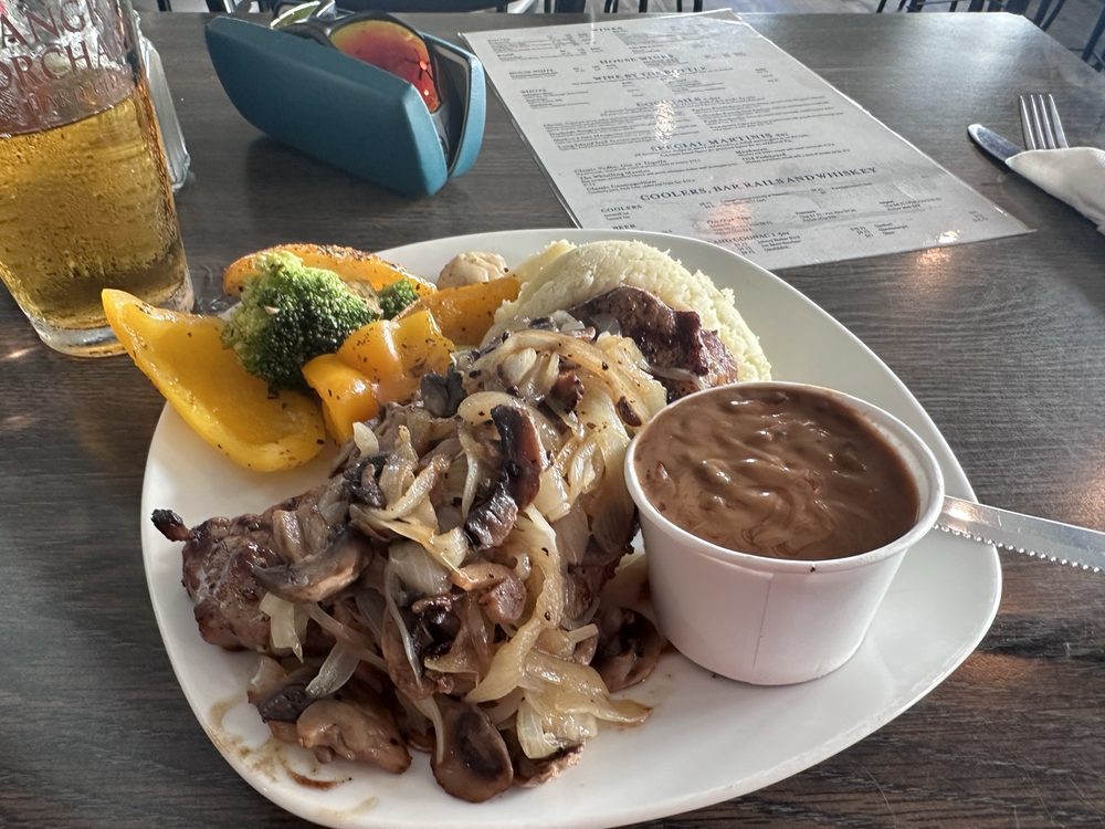 THE WHISTLING DUCK RESTAURANT - Updated December 2025 - 18 Photos - 75 ...