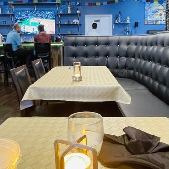 MOMO & CURRY - Updated October 2024 - 44 Photos & 31 Reviews - 5332 ...