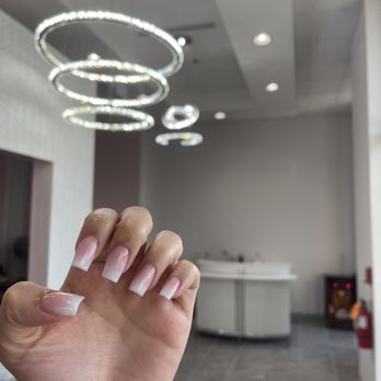 MILAN NAIL LOUNGE - Updated March 2025 - 446 Photos & 67 Reviews ...
