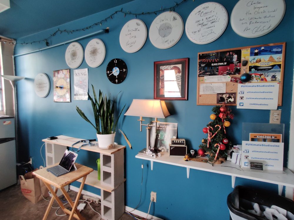 ULTIMATE STUDIOS - Updated June 2025 - 13829 Saticoy St, Los Angeles ...