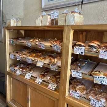 CLOVER BAKERY & CAFE - Updated August 2024 - 2100 Photos & 1264 Reviews ...