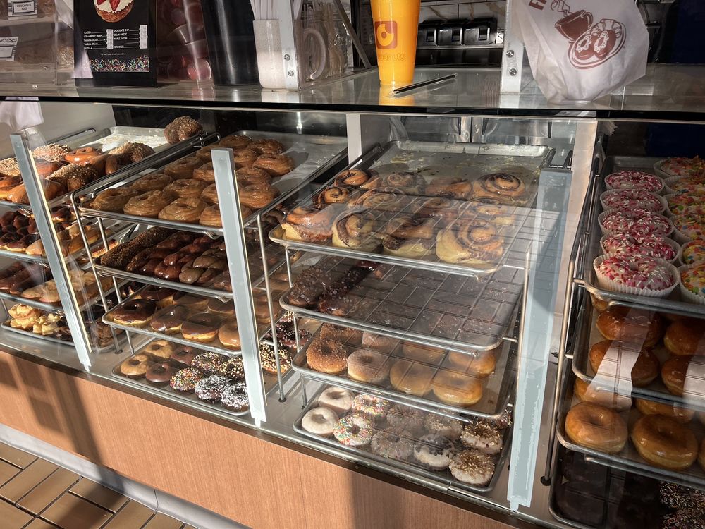 SPUDNUTS DONUTS - Updated July 2025 - 224 Photos & 215 Reviews - 3001 S ...