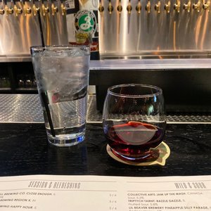 TUMBLE INN TAVERN - 23 Reviews - 302 S Neil St, Champaign, Illinois ...