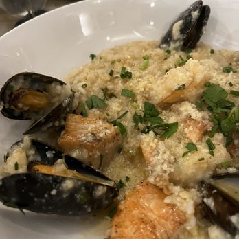 SORELLE BAR & GRILL - Updated December 2025 - 292 Photos & 368 Reviews ...