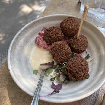 EMA - Updated December 2025 - 3715 Photos & 1882 Reviews - 74 W ...