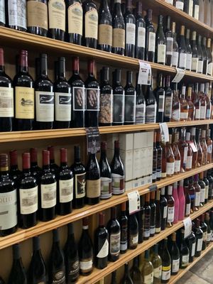 WATERFRONT WINE & LIQUOR - Updated October 2025 - 19 Photos & 29 ...