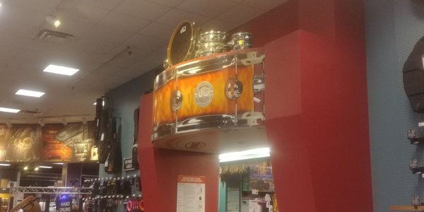 GUITAR CENTER - 40 Photos & 83 Reviews 【7325 San Pedro Ave, San Antonio ...