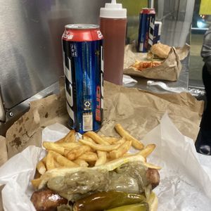 VIENNA BEEF FACTORY STORE - Updated December 2025 - 97 Photos & 56 ...