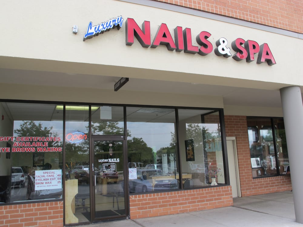 LUXURY NAILS & SPA - Updated May 2024 - 6300 Kingery Hwy, Willowbrook ...