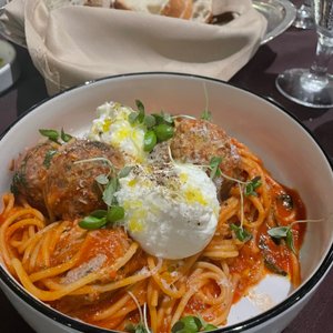 CALA BELLA SHINGLE CREEK - 160 Photos & 80 Reviews - 9939 Universal ...