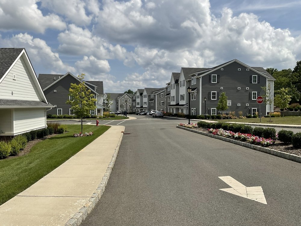 INDEPENDENCE WAY AT THE GREEN - Updated November 2025 - 6 Independence ...