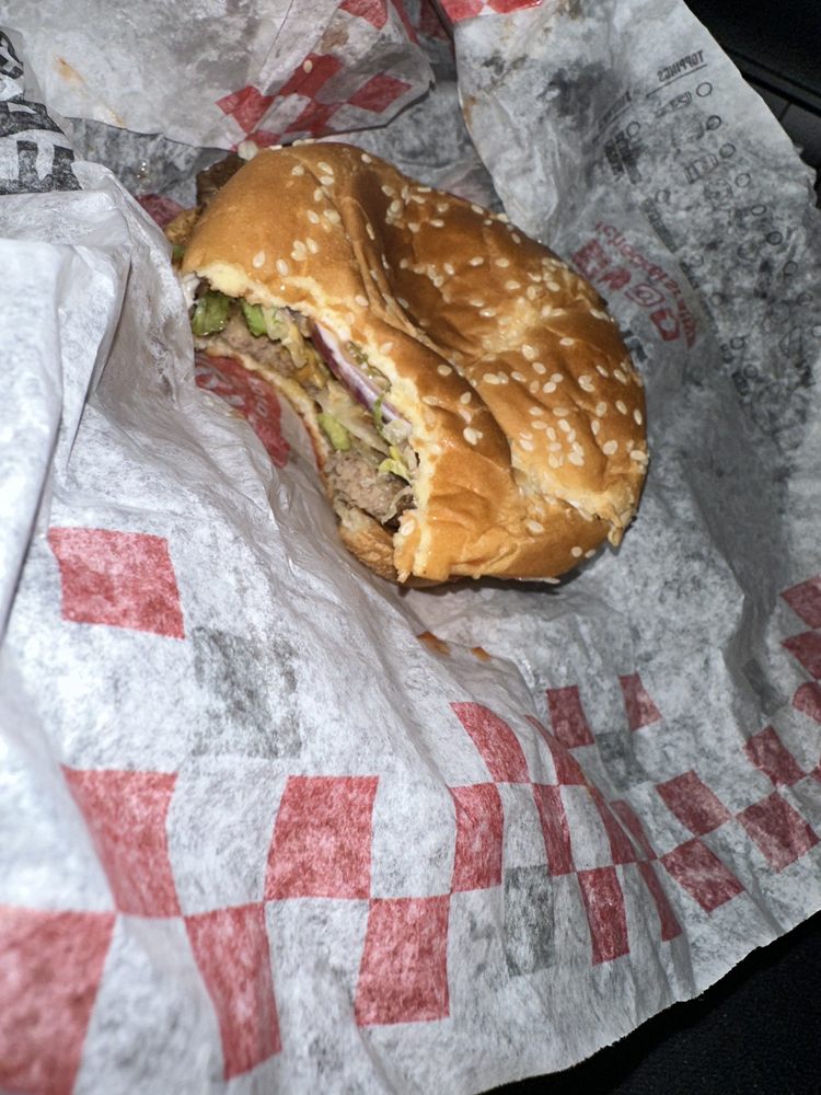 CHECKERS - LAUREL - Updated November 2025 - 13 Reviews - 14411 ...