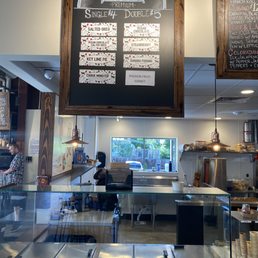 EDGEWATER BEER GARDEN - Updated October 2025 - 141 Photos & 84 Reviews ...