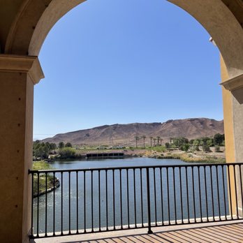 THE VILLAGE LAKE LAS VEGAS - Updated January 2026 - 438 Photos & 73 Reviews - 30 Strada Di ...