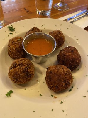 THE ANGRY GOAT PUB & KITCHEN - 121 Photos & 162 Reviews - 2570 ...