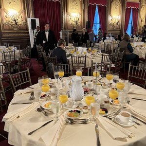 METROPOLITAN CLUB - 115 Photos & 39 Reviews - 1 E 60th St, New York ...