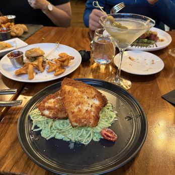 CENTRAL BAR + RESTAURANT - Updated January 2025 - 565 Photos & 340 ...