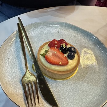 SPIRIT MADE CAKES - Updated July 2024 - 320 Photos & 73 Reviews - 1345 ...