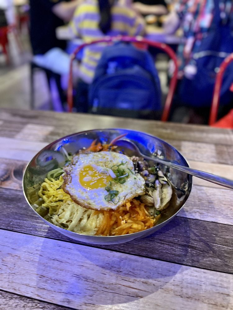 EMO KOREAN SPECIALITY RESTAURANT - Kending Rd 86, Hengchun Township ...