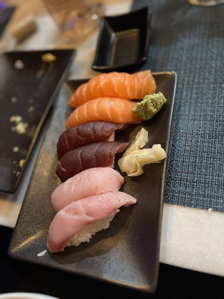 BLUWAVE SUSHI - Updated April 2024 - 71 Photos & 43 Reviews - 3339 S ...