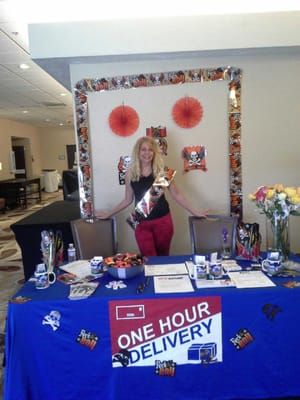 ONE HOUR DELIVERY SERVICE - Updated July 2025 - 14 Photos & 61 Reviews ...