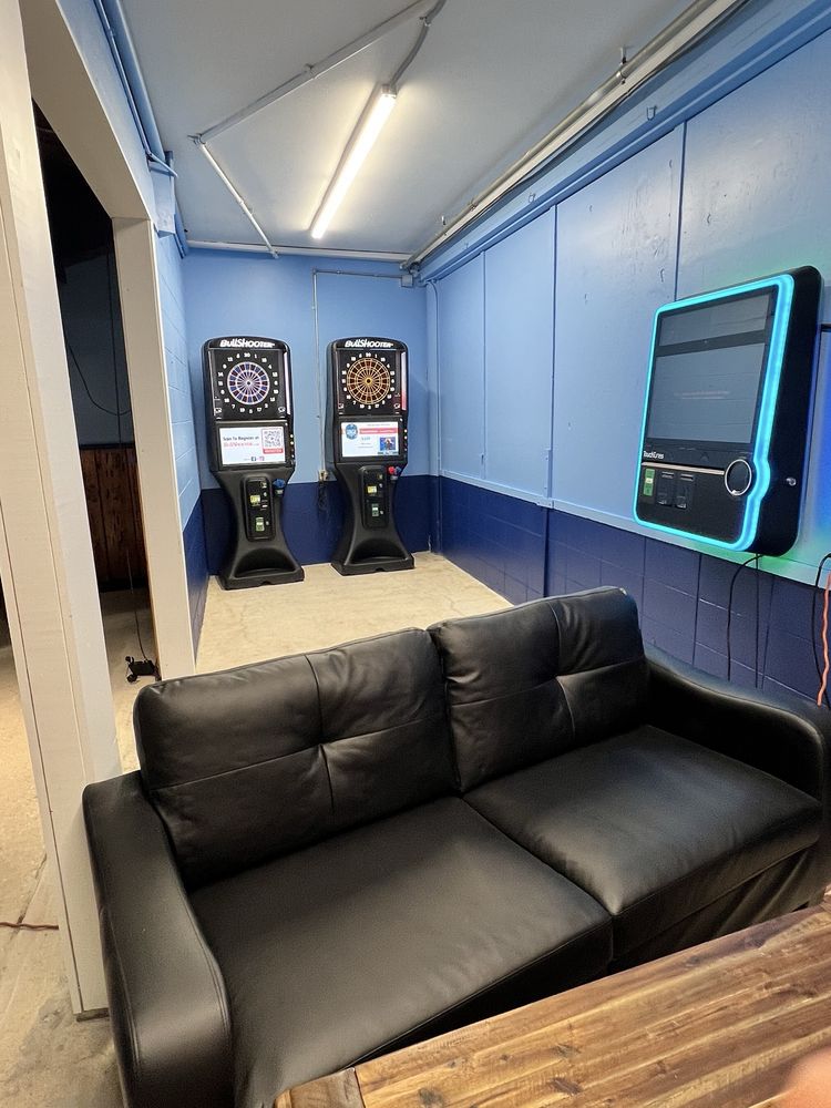 POLAR DOME ICE RINK - Updated October 2025 - 36 Photos - 601 Dundee Ave ...