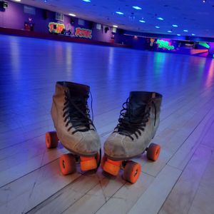 GRUNDY ICE ARENA - Updated December 2025 - 475 Beaver St, Bristol ...