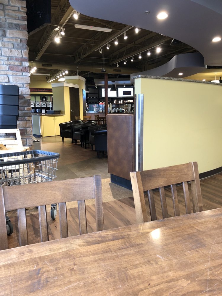 SHELDON CLEANERS - 29 Photos & 27 Reviews - 3000 Breton Rd SE, Grand ...