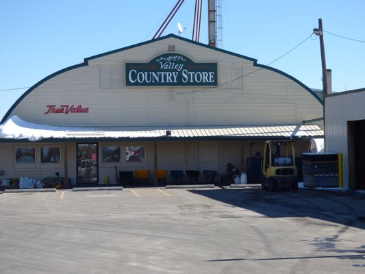 VALLEY WIDE COUNTRY STORE - SHOSHONE - Updated October 2025 - 14 Photos ...