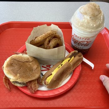 THE VARSITY - Updated March 2025 - 1882 Photos & 2477 Reviews - 61 ...