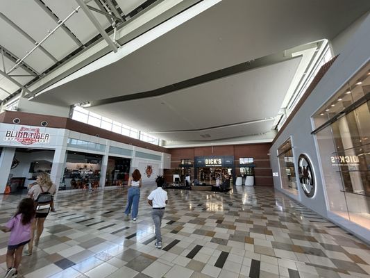 BRANDON EXCHANGE - Updated November 2025 - 183 Photos & 148 Reviews ...