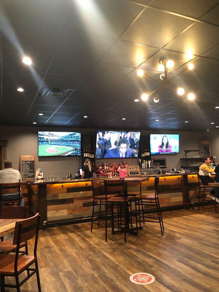 MAIN STREET BAR & GRILL - Updated July 2025 - 1268 Main St, Tewksbury ...