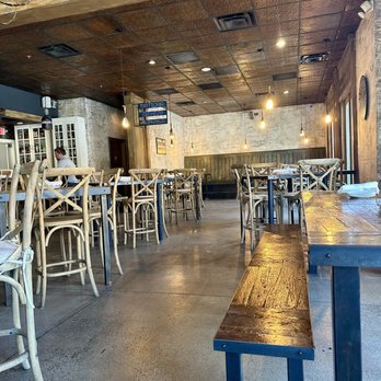 3 PALMS PIZZERIA - HUDSON - Updated January 2026 - 331 Photos & 405 ...