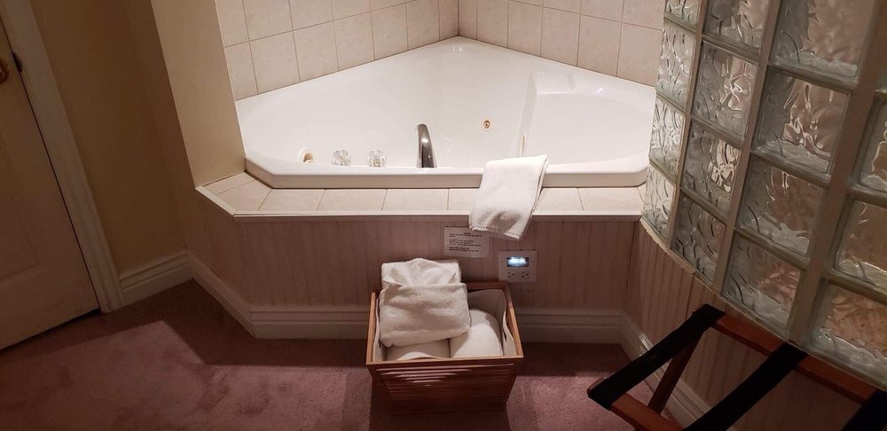 DUNELAND BEACH INN - Updated December 2025 - 51 Photos & 92 Reviews ...