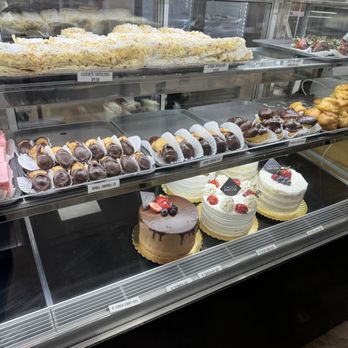 CHOCO BAKERY & CAFE - Updated March 2025 - 65 Photos & 40 Reviews ...