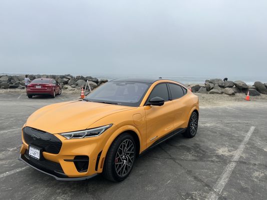 SUNRISE FORD - Updated January 2026 - 233 Photos & 946 Reviews - 16005 ...