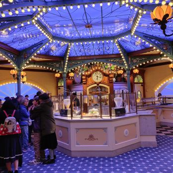 TIANA’S PALACE - Updated August 2024 - 420 Photos & 144 Reviews - 1313 S Harbor Blvd, Anaheim ...