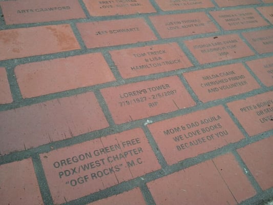 TIGARD PUBLIC LIBRARY - Updated August 2025 - 13 Photos & 40 Reviews ...