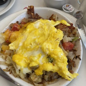 NOOKIES ON WELLS - Updated June 2024 - 414 Photos & 824 Reviews - 1746 ...